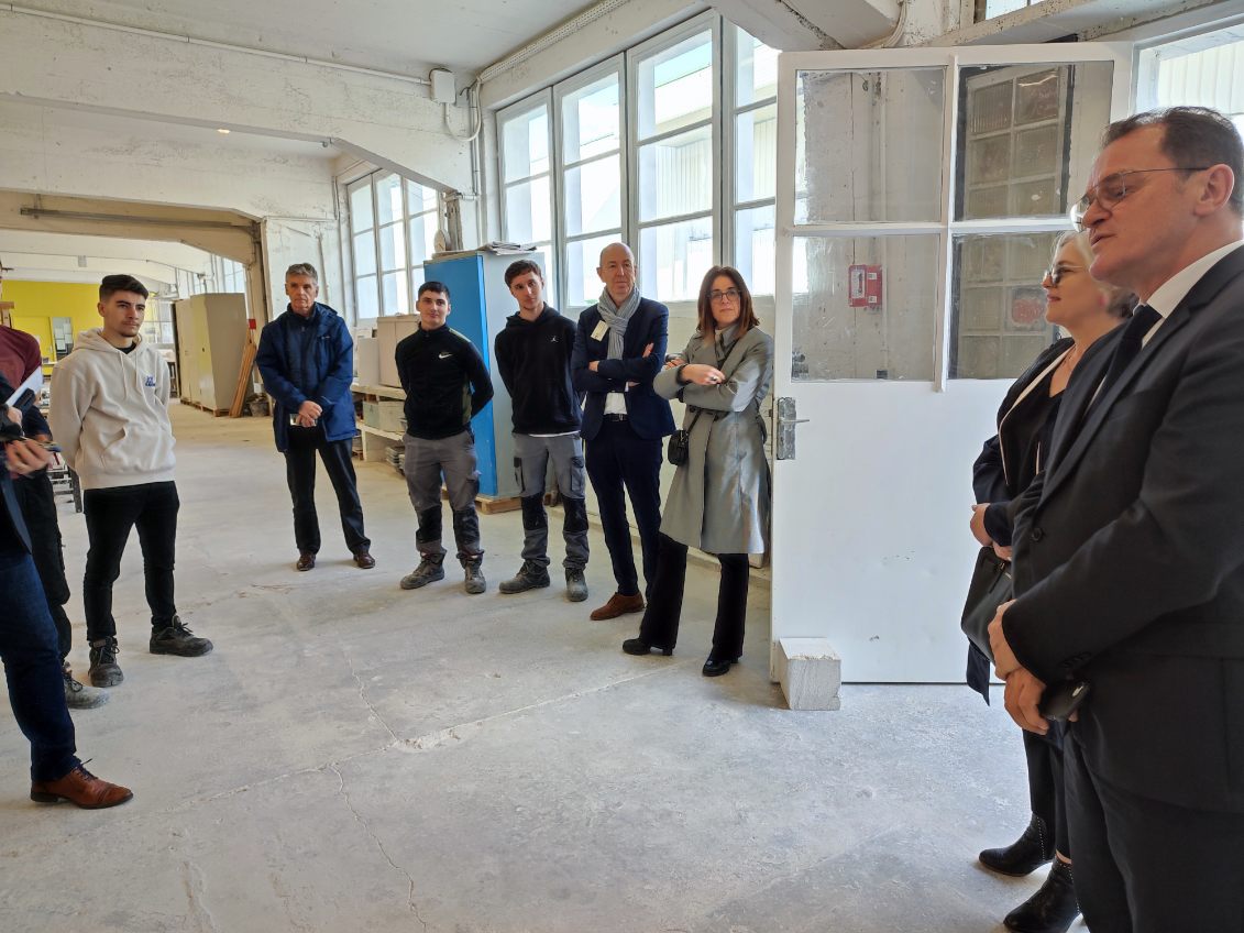 Un joli mur pisé réalisé par les Terminales Bac pro IPB | Lycée Gaudier ...